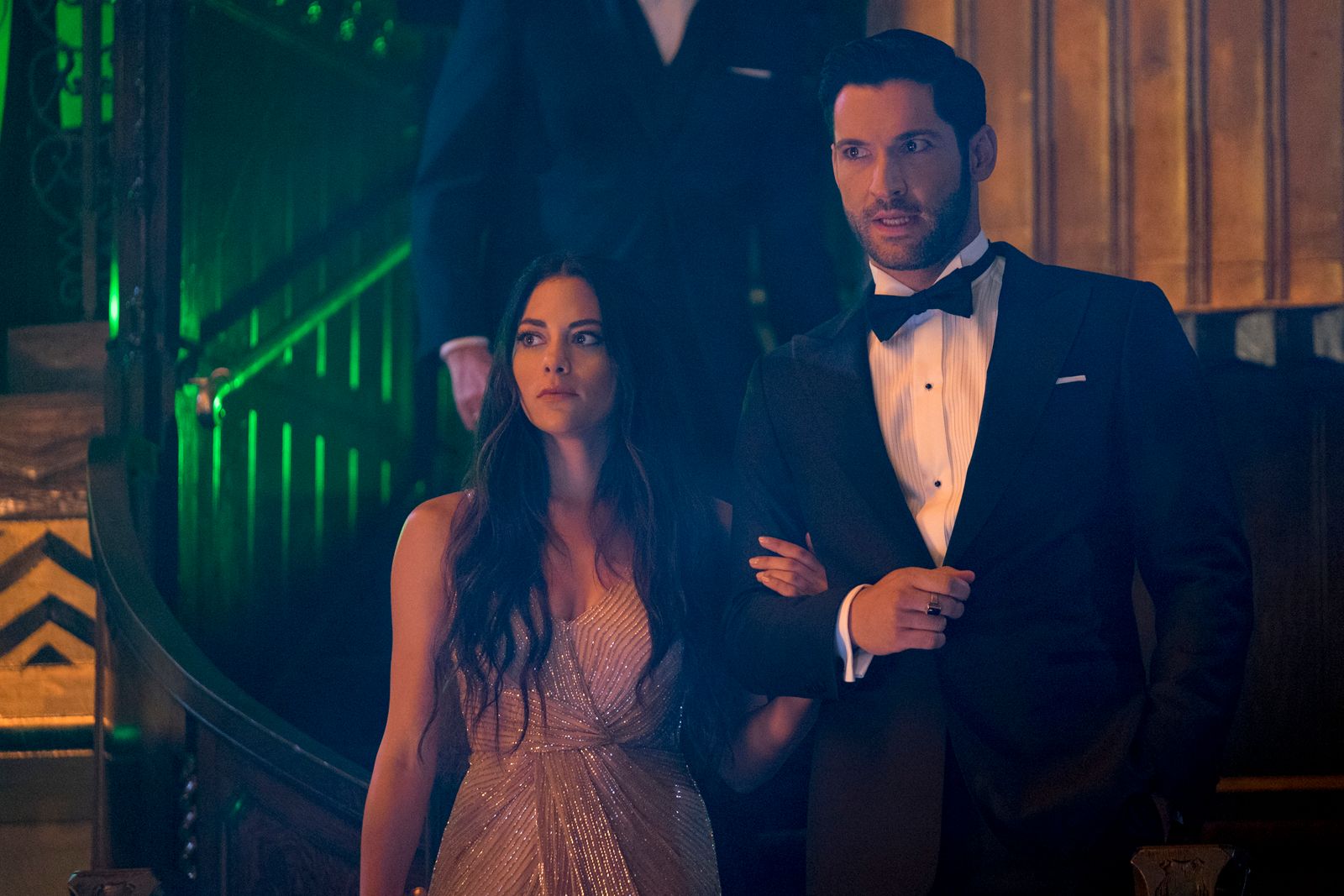 Lucifer : Lucifer : Fotos Tom Ellis, Inbar Lavi - 99 no 430 - AdoroCinema