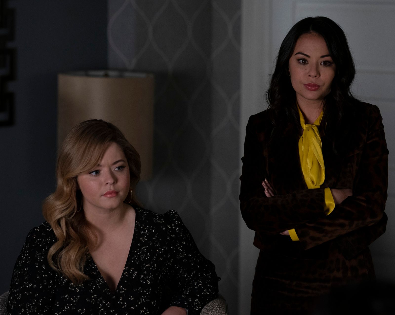 Pretty Little Liars: The Perfectionists : Pretty Little Liars: The ...