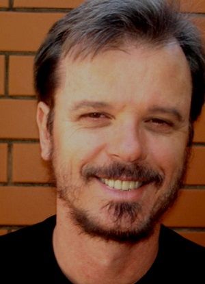 Tony Giusti - AdoroCinema