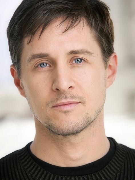 Yuri Lowenthal - AdoroCinema