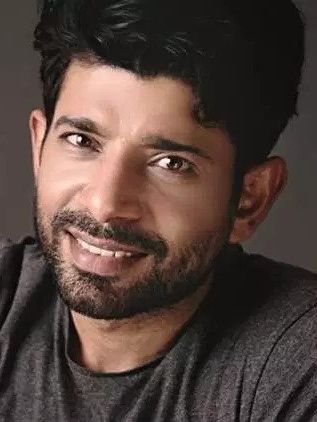 Vineet Kumar Singh - AdoroCinema