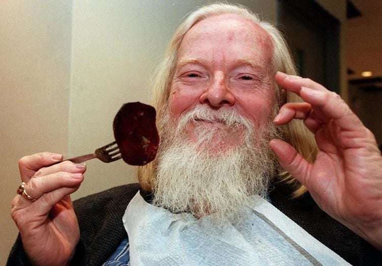 Robert Easton - AdoroCinema