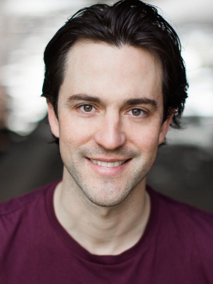 Theo Devaney - AdoroCinema