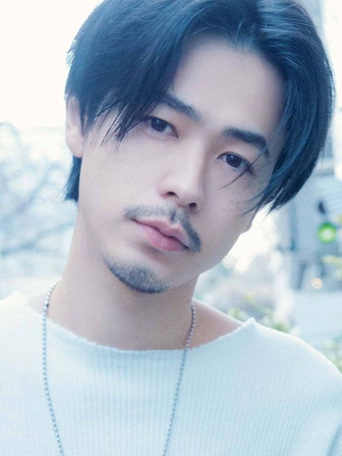 Ryô Narita - AdoroCinema