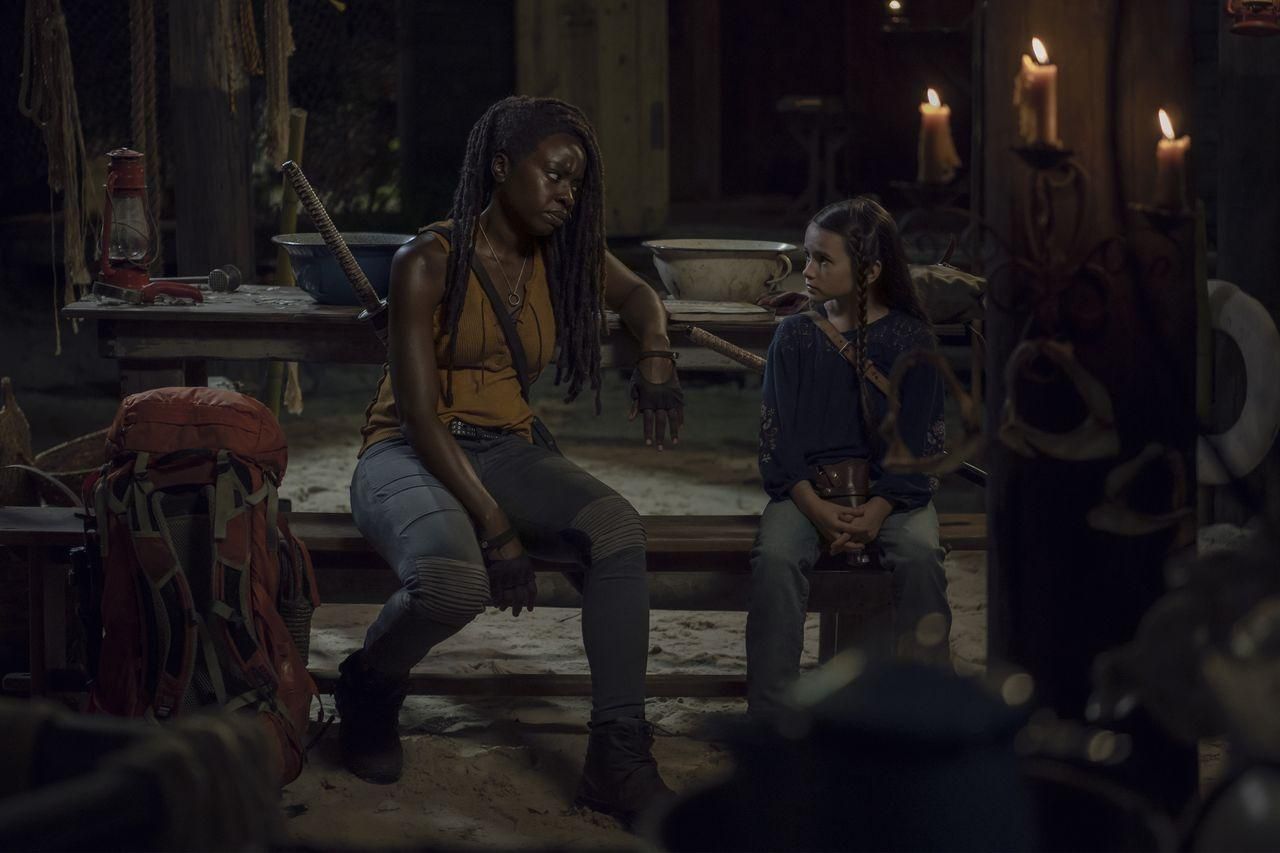 Foto de Cailey Fleming - The Walking Dead : Fotos Danai Gurira, Cailey Fleming - Foto 8 de 15 ...