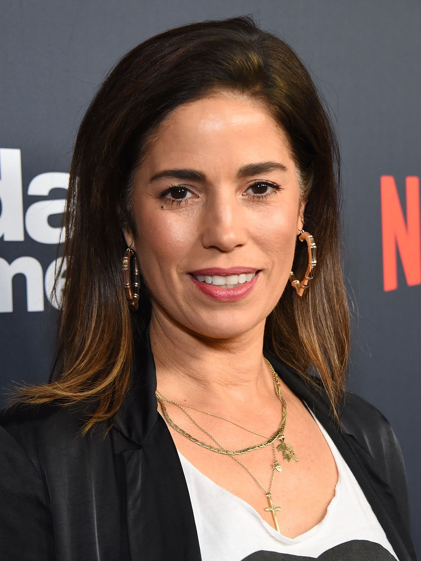 Ana Ortiz's Instagram, Twitter & Facebook on IDCrawl