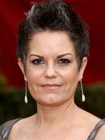 Nancy Oliver - AdoroCinema
