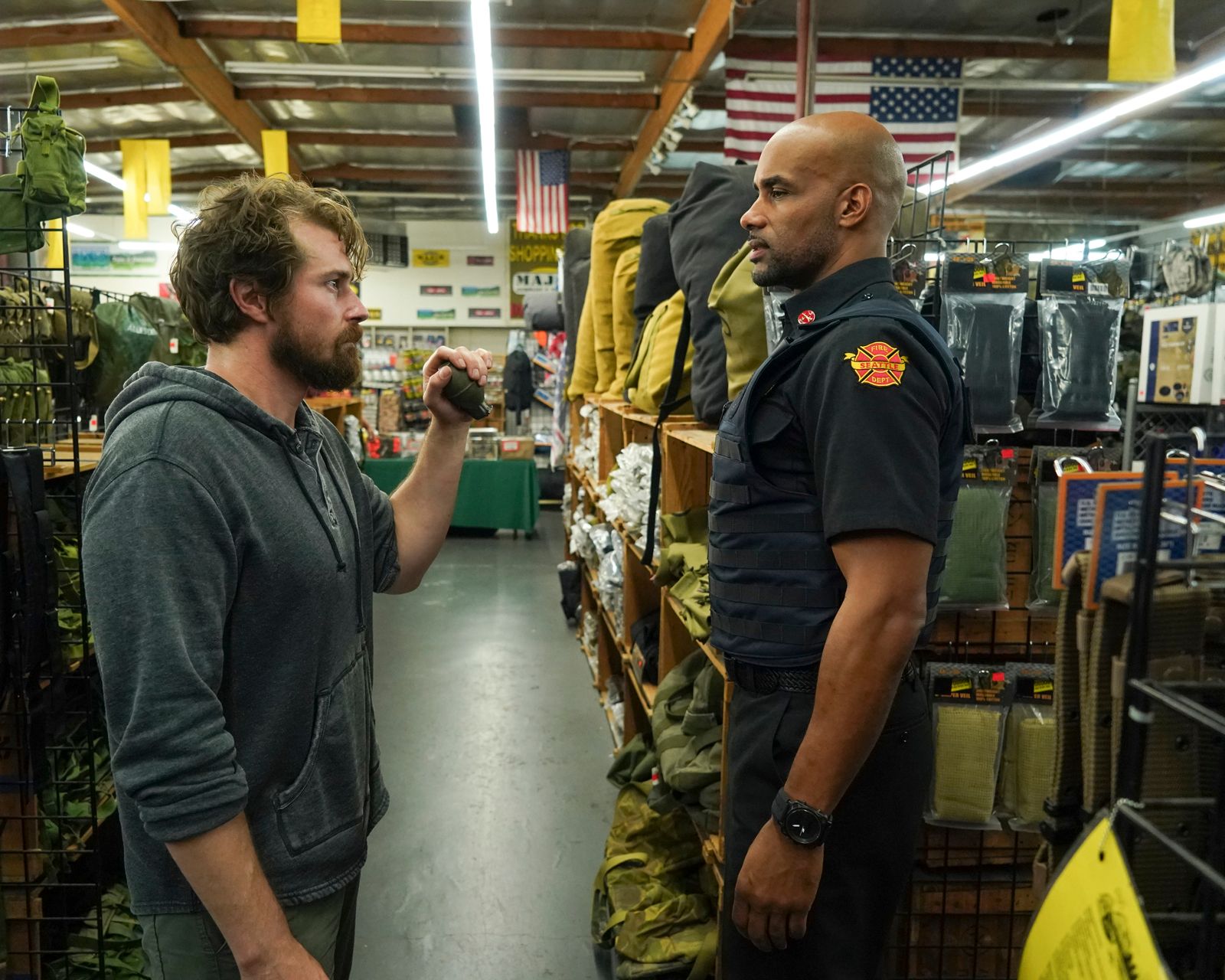 Station 19 : Station 19 : Fotos Boris Kodjoe, Josh Kelly - 76 no 230 ...