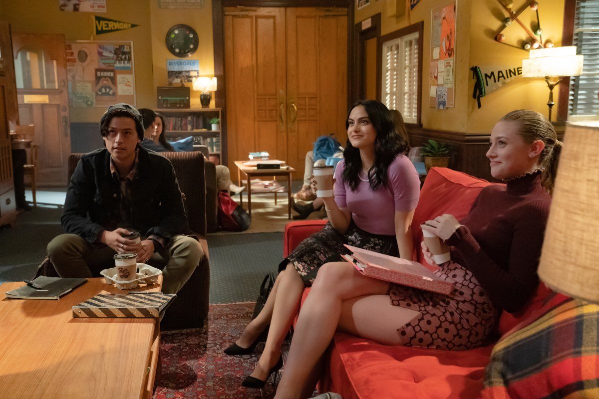 Riverdale : Riverdale : Fotos Cole Sprouse, Lili Reinhart, Camila Mendes - 16 no 433 - AdoroCinema