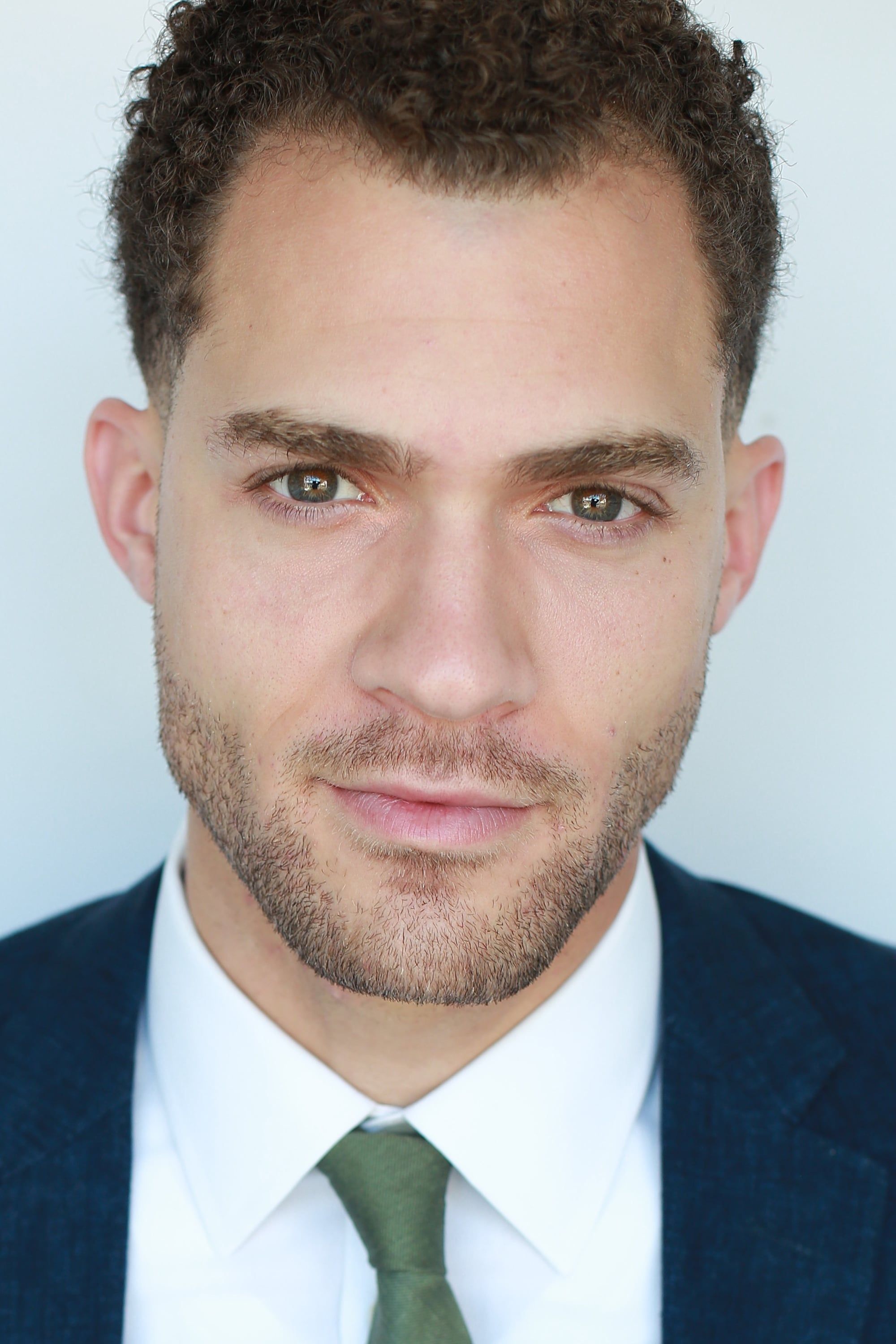 Dan J. Johnson - AdoroCinema