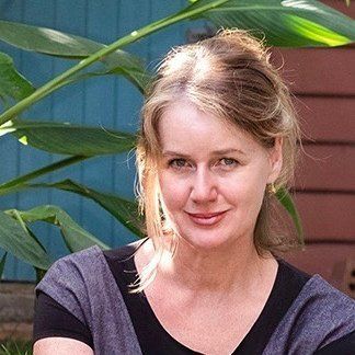 Elise McCredie - AdoroCinema