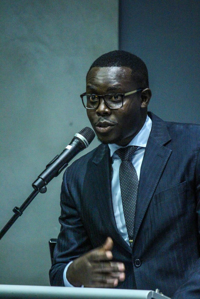 Stephen Tongun - AdoroCinema