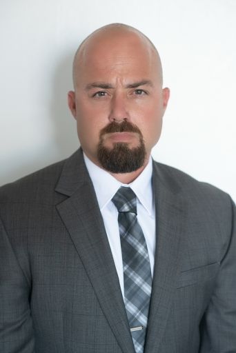 Frank Bauer - AdoroCinema