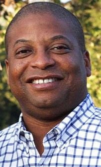 Robert West - AdoroCinema