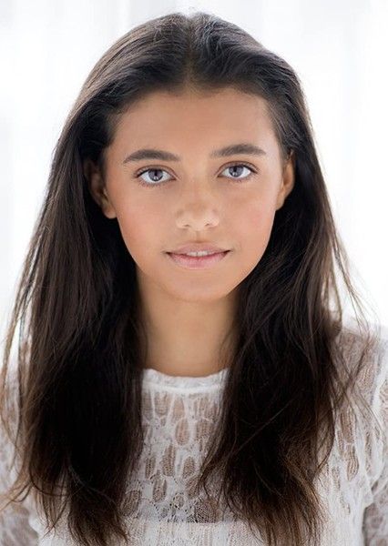 Miah Madden - AdoroCinema