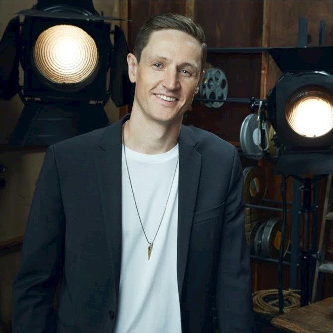 Jeff Gipson - AdoroCinema