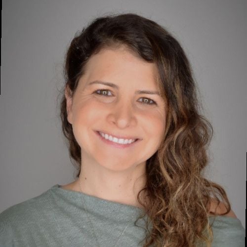 Jennifer Newfield - AdoroCinema