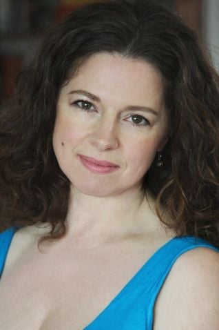 Jennifer-Juniper Angeli - AdoroCinema