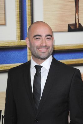 Jonathan Igla - AdoroCinema