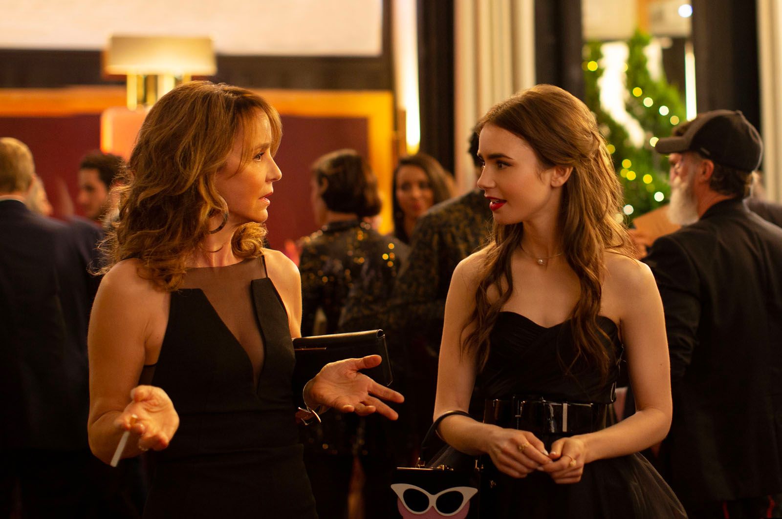 Emily em Paris : Emily em Paris : Fotos Philippine Leroy-Beaulieu, Lily ...