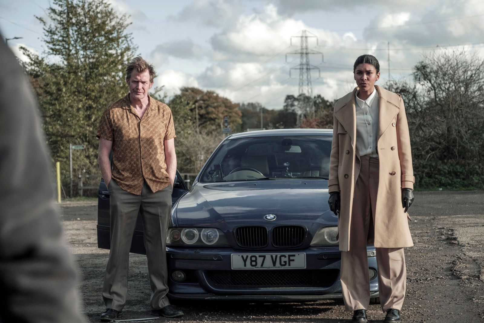 Two Weeks to Live : Two Weeks to Live : Fotos Thalissa Teixeira, Jason ...