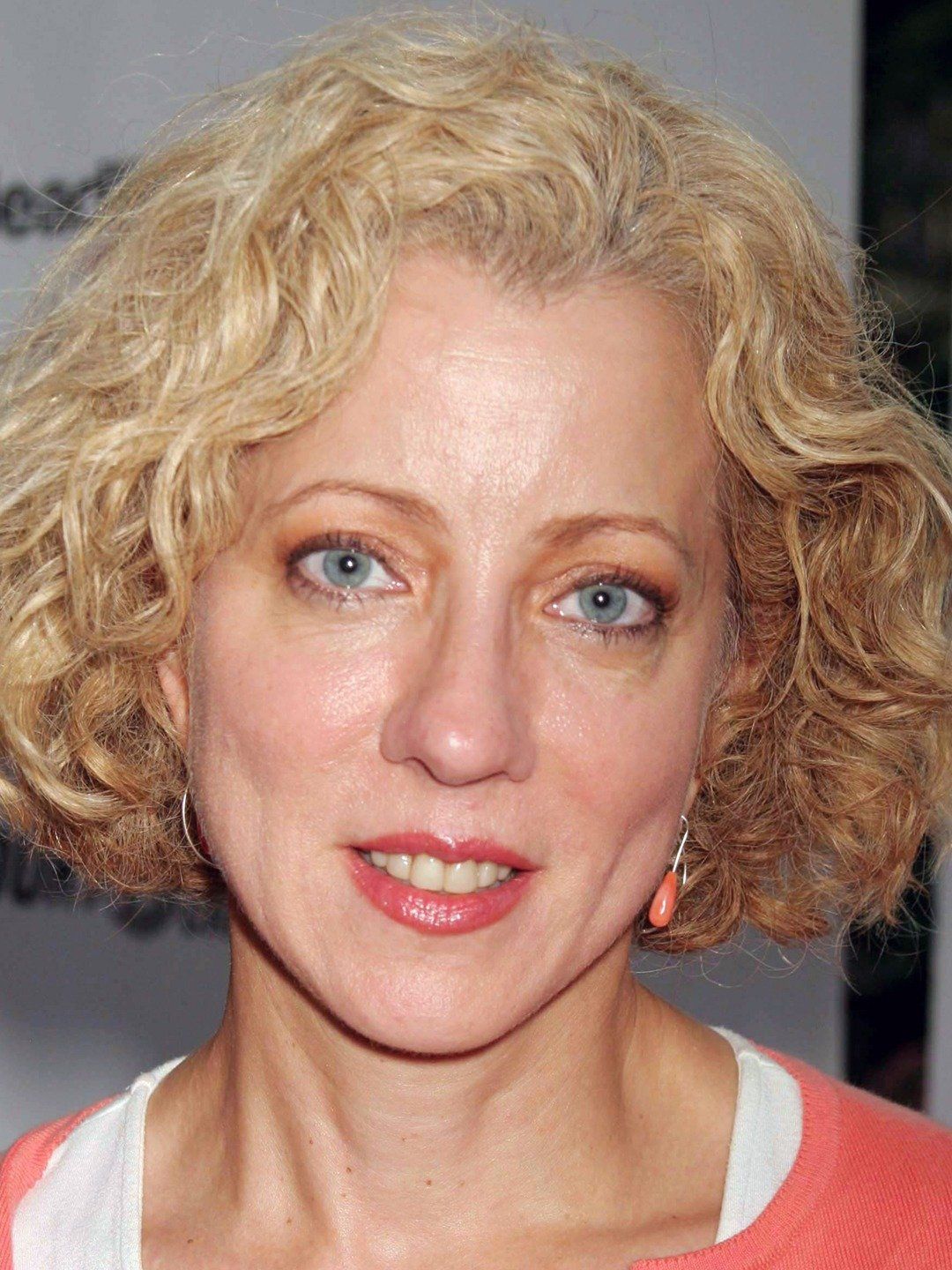 Beth Karas - AdoroCinema