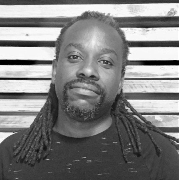 David P. Davis - AdoroCinema