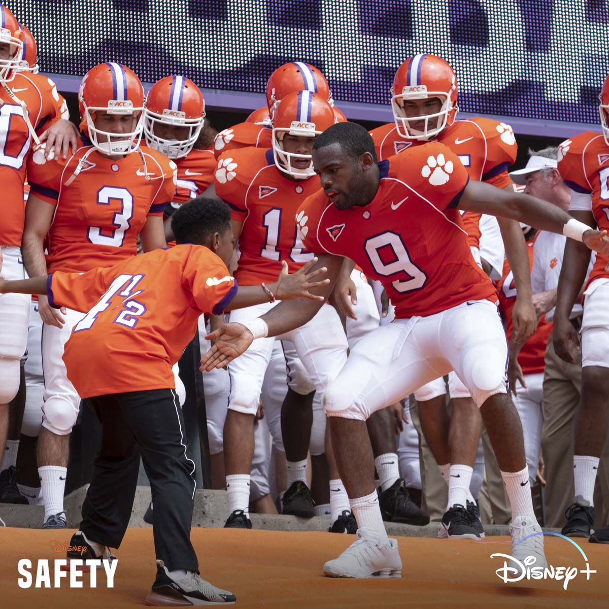 Foto de Jay Reeves - Safety : Fotos Jay Reeves, Thaddeus J. Mixson ...