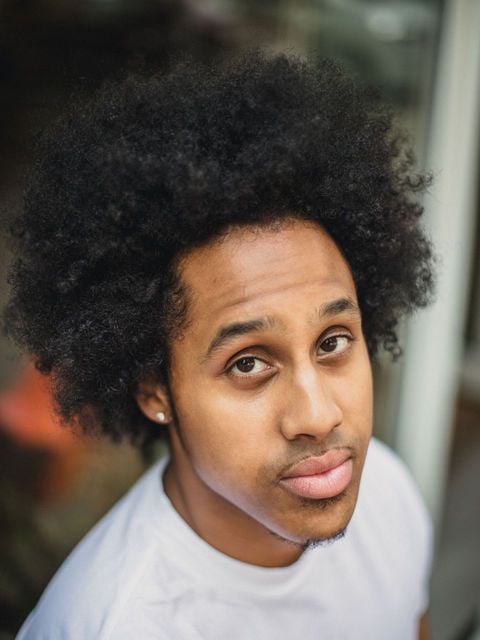 Jonathan Aikins - AdoroCinema