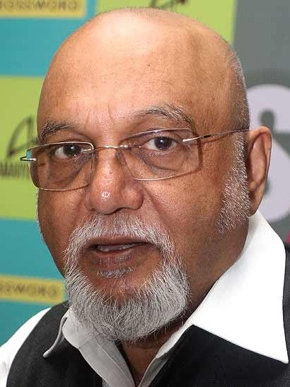 Pritish Nandy - AdoroCinema