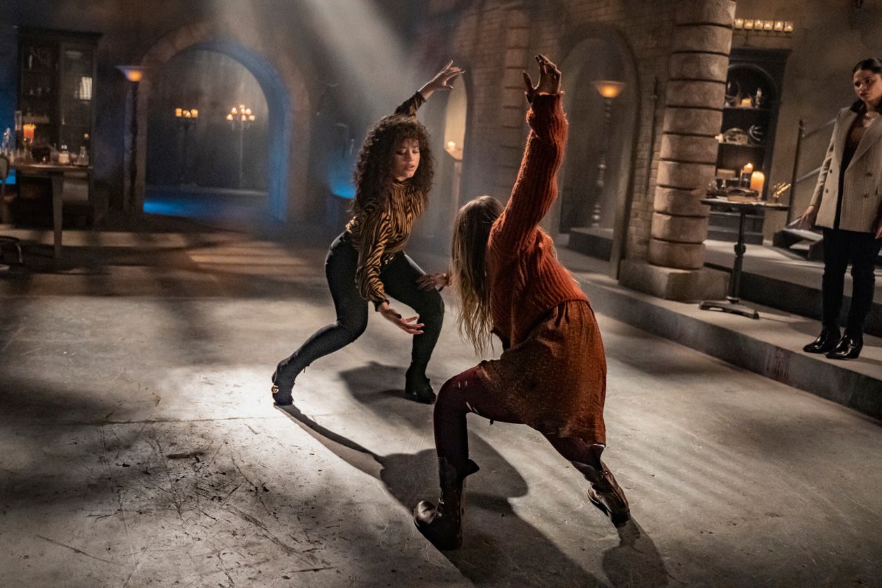 Charmed - Nova Geração : Charmed - Nova Geração : Fotos Sarah Jeffery ...