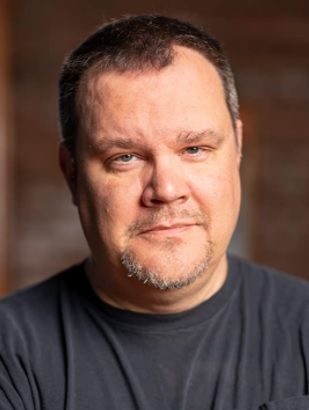 Mike Stanley - AdoroCinema