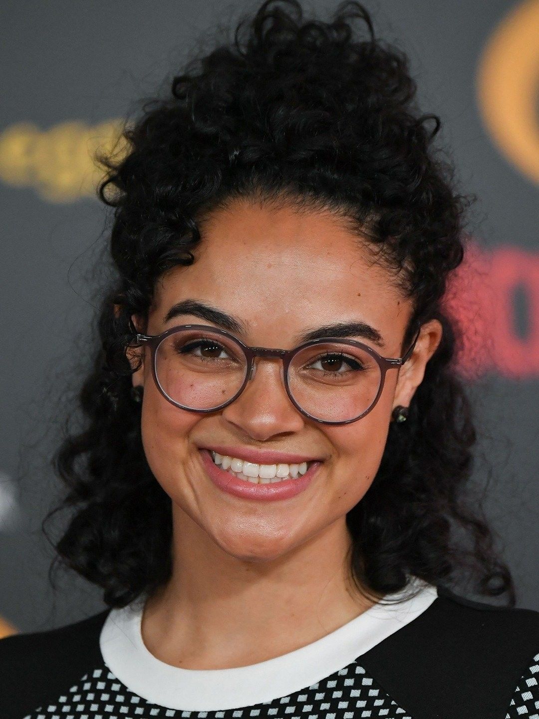 Sarah-Nicole Robles - AdoroCinema