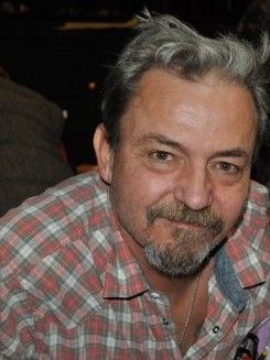 Chris Thompson - AdoroCinema