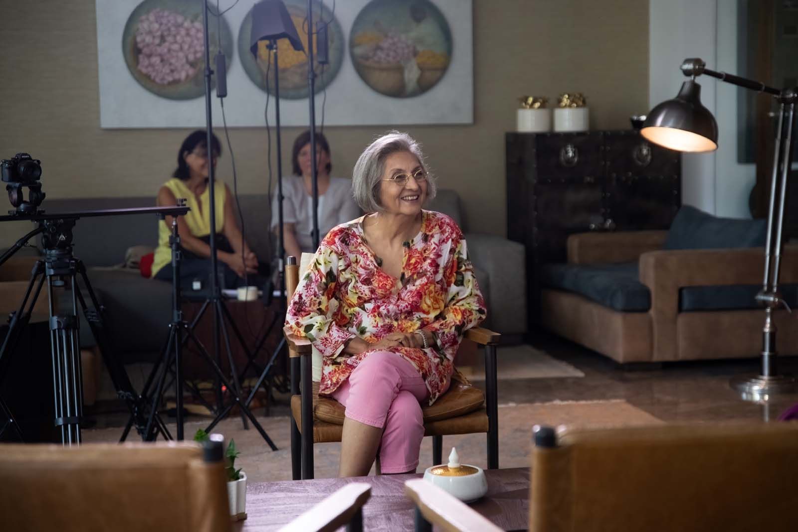 Foto do filme Em Busca de Sheela - Foto 16 de 21 - AdoroCinema