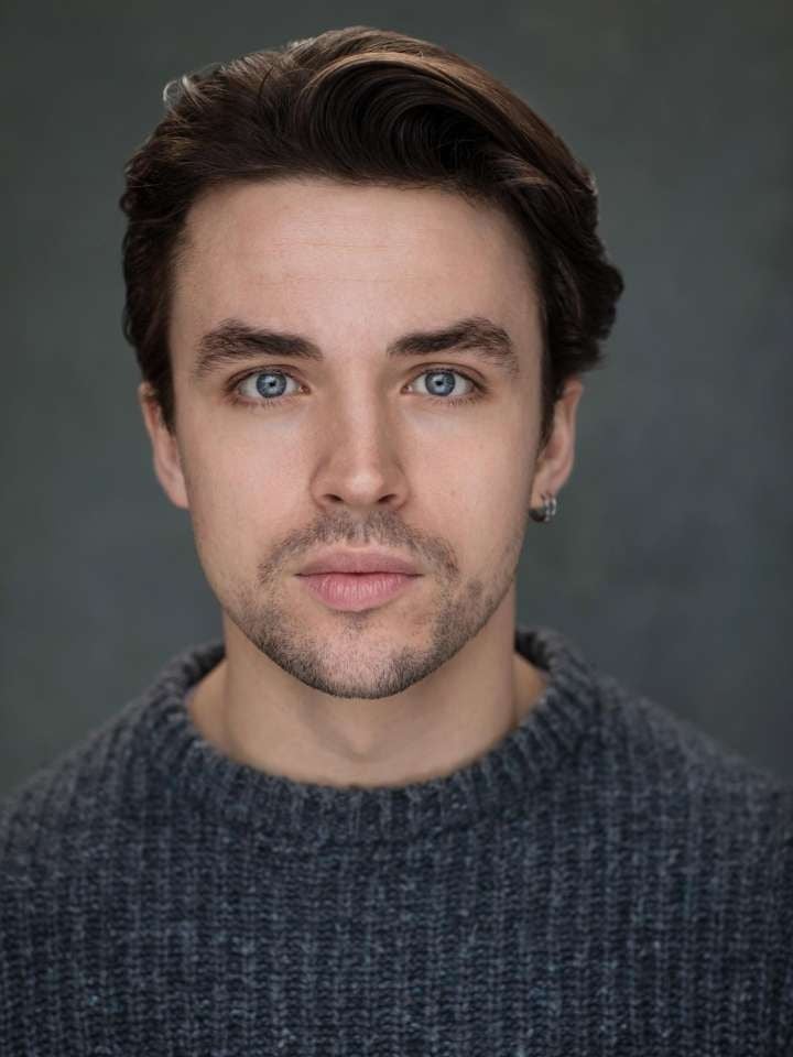 Andrew Horton - AdoroCinema