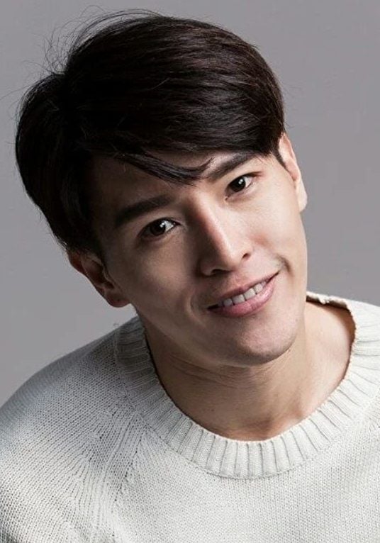 Allen Chen - AdoroCinema