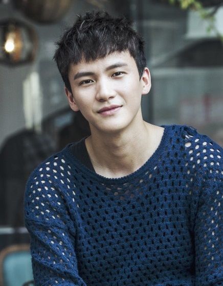 Yen Tsao - AdoroCinema