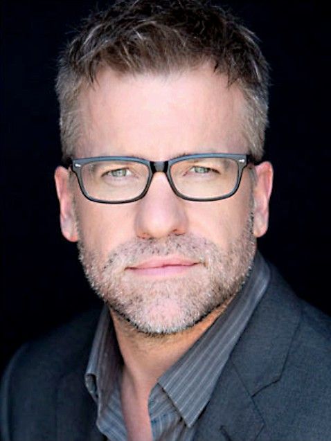 Jay Beattie - AdoroCinema