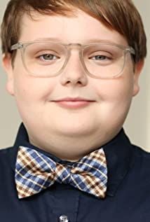 Dylan Gage - AdoroCinema