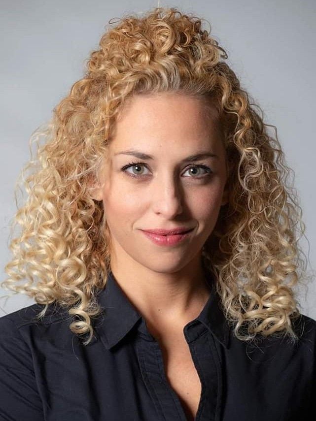 Elena Starace - AdoroCinema