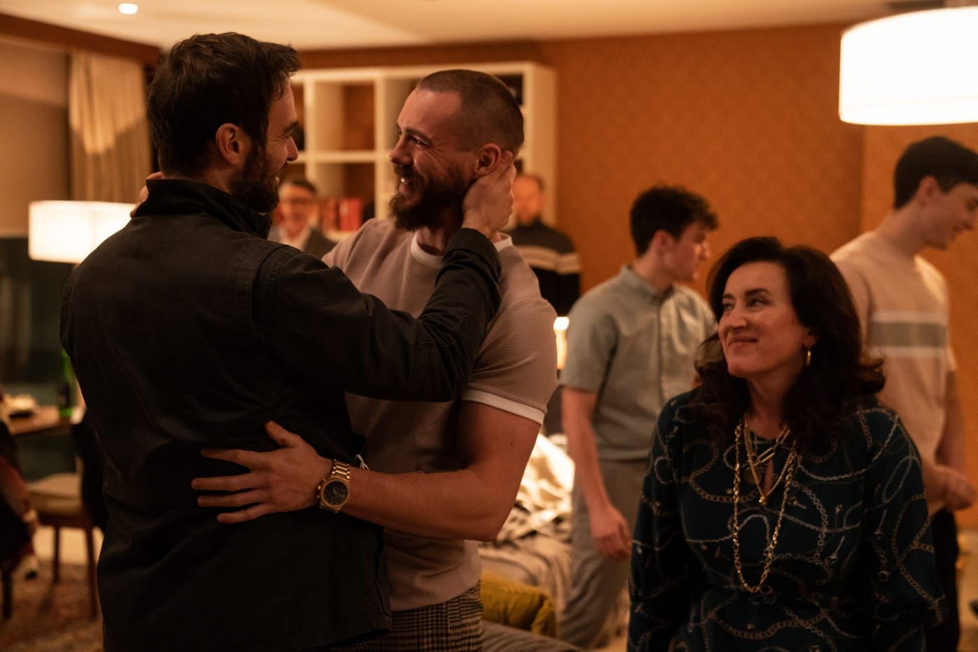 Kin : Fotos Maria Doyle Kennedy, Sam Keeley, Charlie Cox - 8 no 11 ...