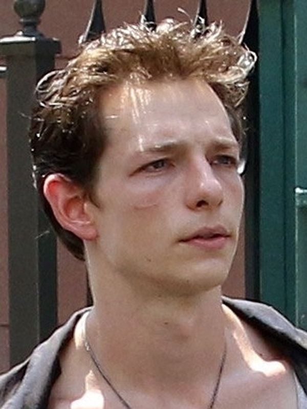 Foto de Mike Faist - Poster Mike Faist - AdoroCinema