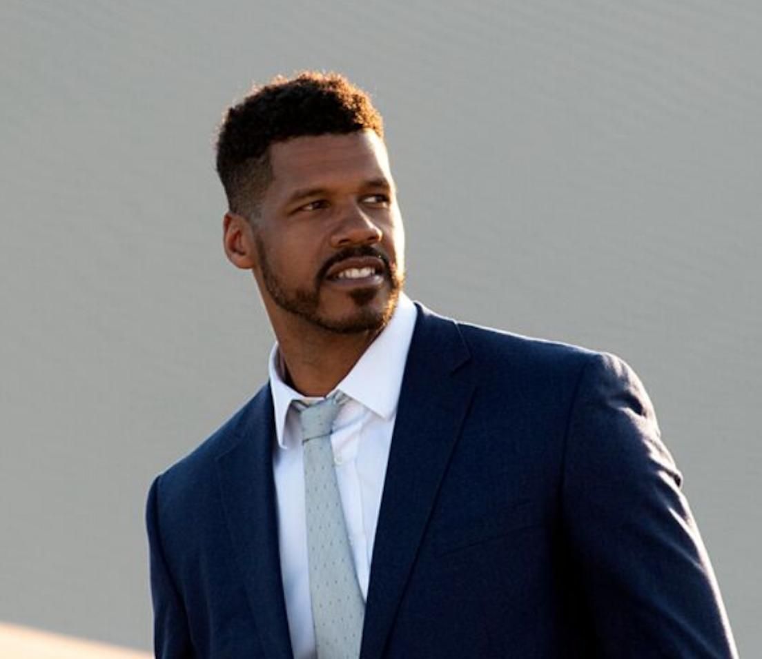 Solomon Hughes - AdoroCinema