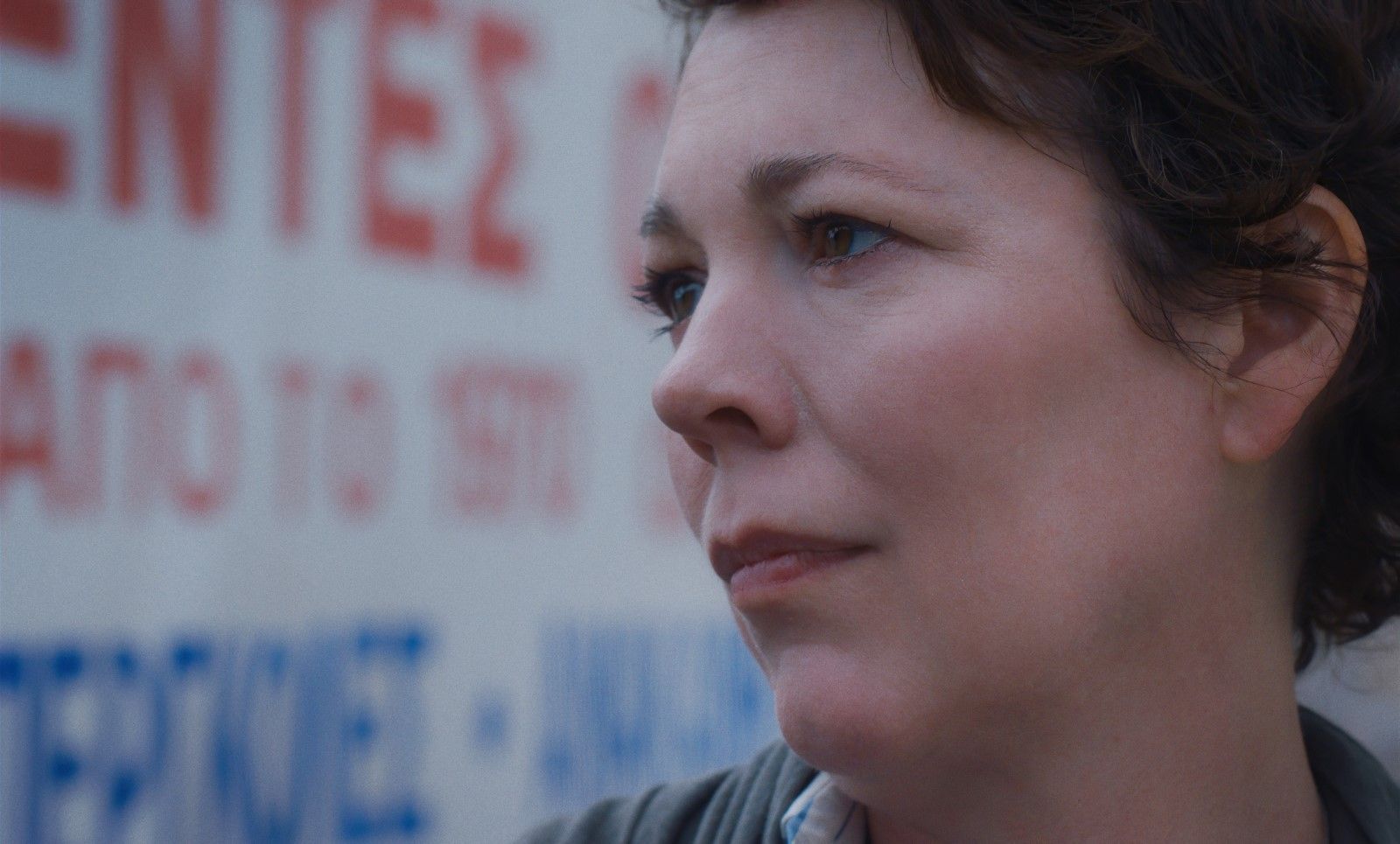 Foto de Olivia Colman - A Filha Perdida : Fotos Olivia Colman - Foto 32 ...