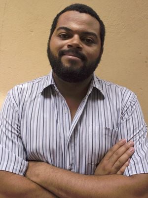 André Novais Oliveira - AdoroCinema