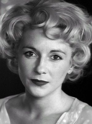 Lisa Dillon - AdoroCinema