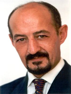 Manuel Cauchi - AdoroCinema