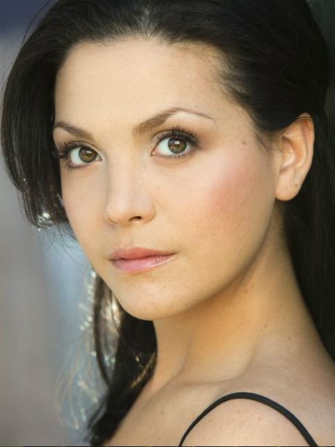 Rebecca Rivera - AdoroCinema