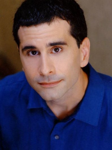 John Cariani - AdoroCinema